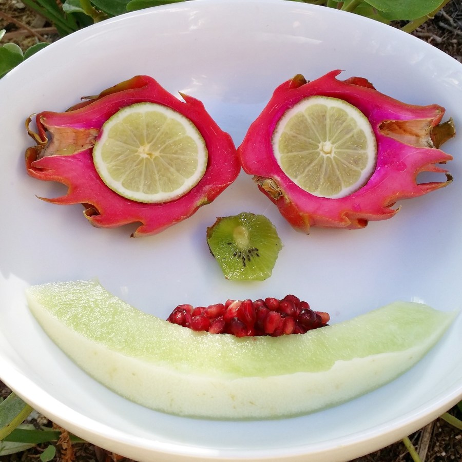 8 Tips to Help Kids Eat Fruits & Veggies! Featuring: Vegan Spinach ...